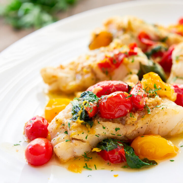 Pan-Roasted Cod Recipe with Cherry Tomato & White Wine Pan Sauce