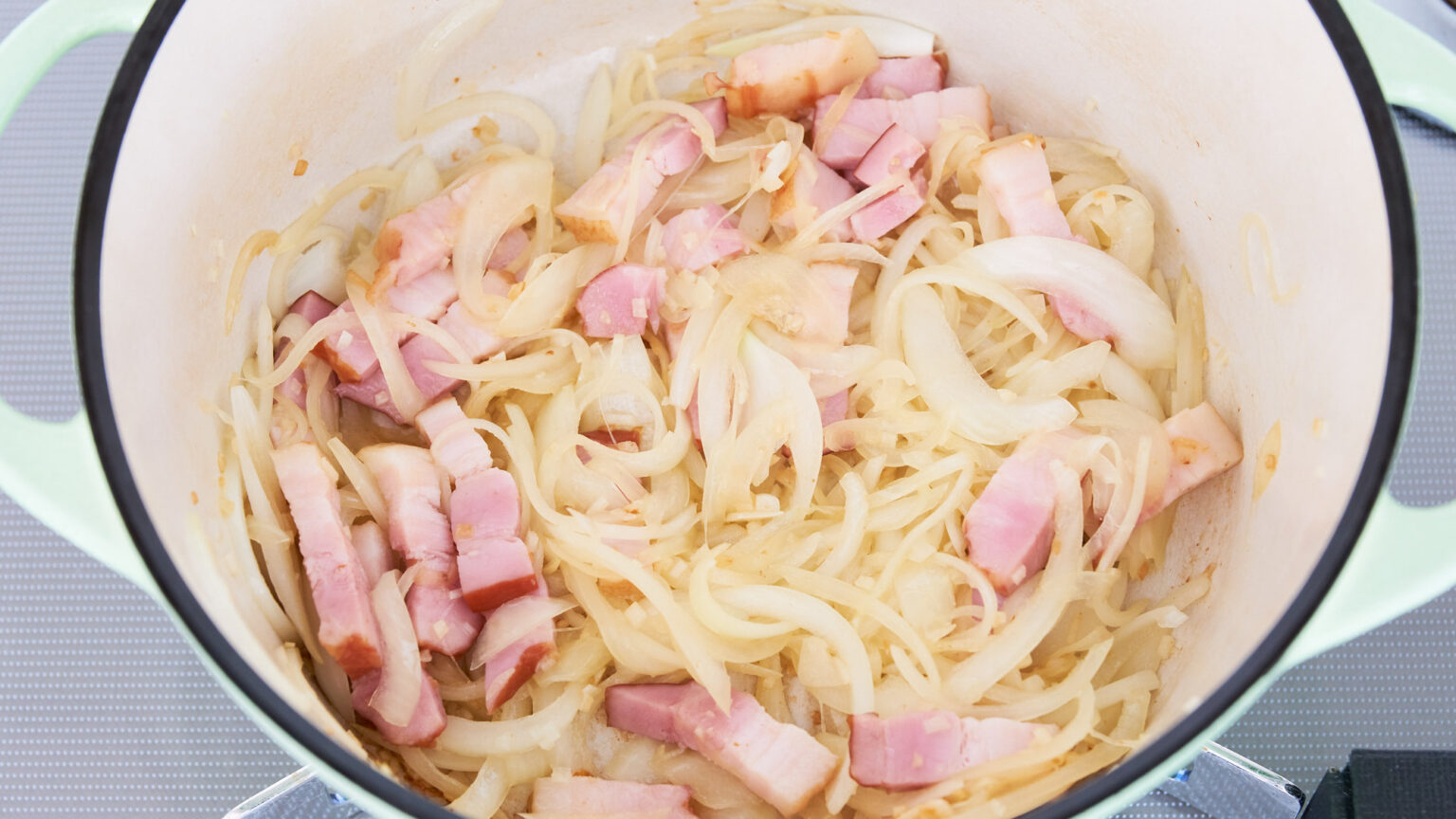 No-Fuss Cabbage And Chicken Stew Recipe