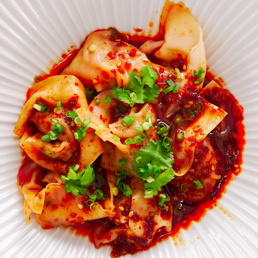 Spicy Wontons in Chili Oil Recipe (红油抄手) - Sichuan-Style